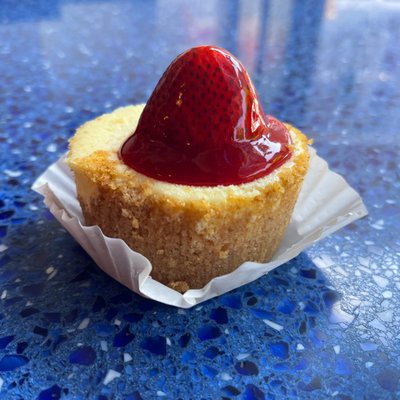 EILEEN’S SPECIAL CHEESECAKE - 2135 Photos & 1848 Reviews - 17 Cleveland ...