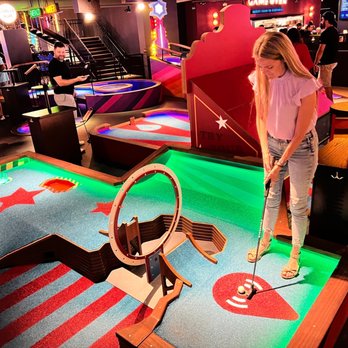 PUTTSHACK - SCOTTSDALE - Updated September 2025 - 422 Photos & 299 ...