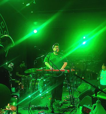 RECORDBAR - Updated October 2025 - 31 Photos & 42 Reviews - 1520 Grand ...