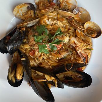 PAROS - Updated April 2025 - 83 Photos & 45 Reviews - 211 W Broadway ...