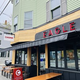 CHOMP KITCHEN AND DRINKS - Updated December 2025 - 377 Photos & 269 ...