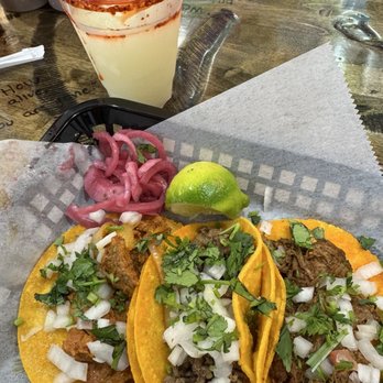 DOS TACOS - Updated November 2024 - 61 Photos & 56 Reviews - 10610 ...