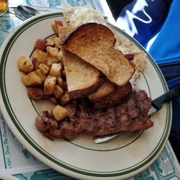 AIRPORT DINER - Updated May 2024 - 202 Photos & 331 Reviews - 2280 ...