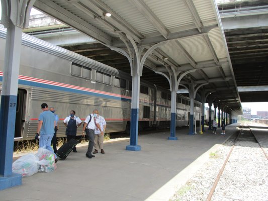 HOUSTON AMTRAK STATION - Updated October 2024 - 93 Photos & 26 Reviews ...