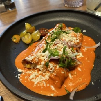 TORO - Updated June 2025 - 694 Photos & 312 Reviews - 150 Clayton Ln ...