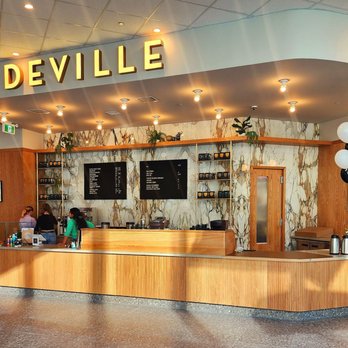 DEVILLE COFFEE - BENTALL 5 - Updated August 2025 - 23 Photos - 550 Burrard Street, Vancouver ...