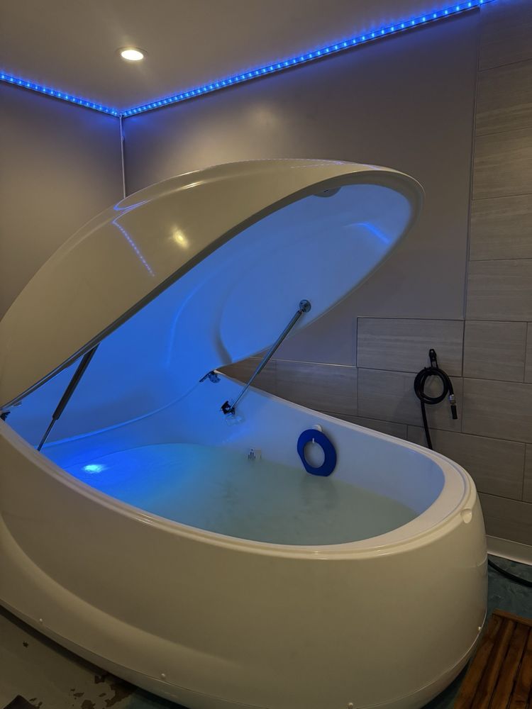 FLOAT STL - MIDTOWN - Updated December 2025 - 105 Photos & 53 Reviews ...