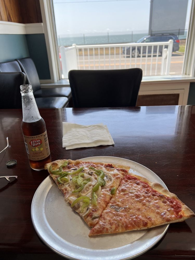 BOARDWALK PIZZERIA - Updated April 2026 - 17 Photos & 31 Reviews - 211 ...
