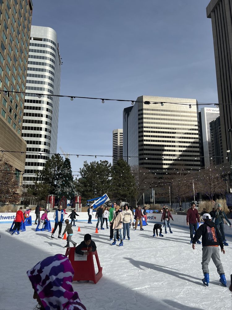 THE DOWNTOWN DENVER RINK AT SKYLINE PARK - Updated October 2024 - 25 ...