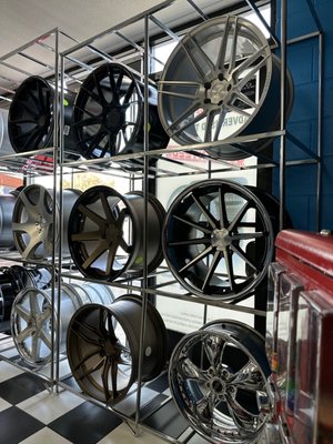 SAN DIEGO TIRE & WHEEL OUTLET - Updated January 2026 - 141 Photos & 407 ...