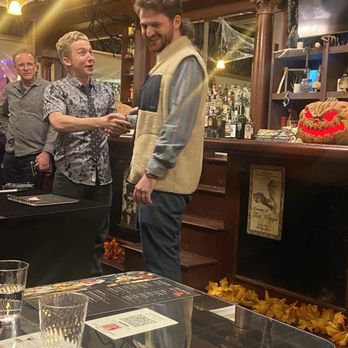 ILLUSIONS BAR & THEATER - Updated December 2024 - 304 Photos & 449 ...