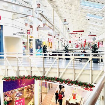 MAINPLACE MALL - Updated June 2025 - 1009 Photos & 242 Reviews - 2800 N ...