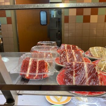 PICCADILLY - Updated July 2025 - 72 Photos & 60 Reviews - 2222 ...