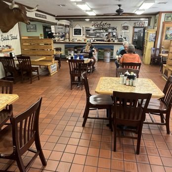 FLORIDA CRACKER FEED LOT - Updated September 2025 - 37 Photos & 25 ...