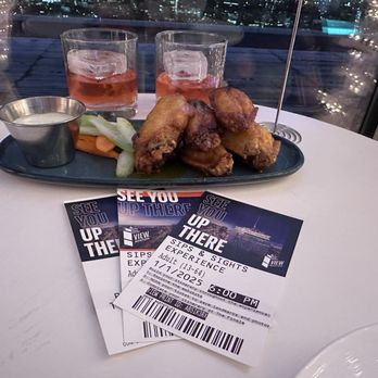 STRATUS - Updated December 2025 - 52 Photos & 16 Reviews - 800 Boylston ...