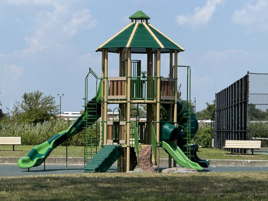 WANTAGH PARK - Updated October 2025 - 113 Photos & 36 Reviews - 1 King ...