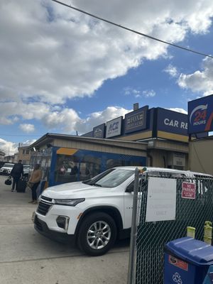 ACE RENT A CAR - Updated October 2025 - 21 Photos & 137 Reviews - 124 ...