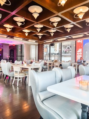 R LOUNGE AT TWO TIMES SQUARE - Updated December 2025 - 564 Photos & 386 ...