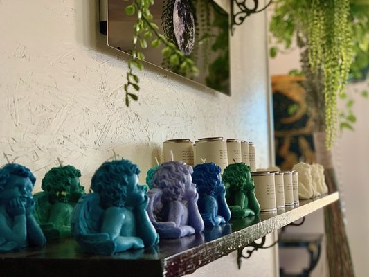 CICI AND THE MOON - Updated December 2025 - 620 Killingly St, Johnston ...