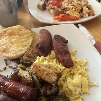 CORNER CAFE - Updated June 2024 - 1045 Photos & 1291 Reviews - 110 ...