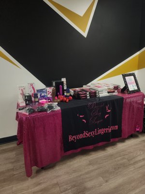 BEYOND SEXY LINGERIE - Updated March 2025 - 17 Photos - 1408 N Killian ...