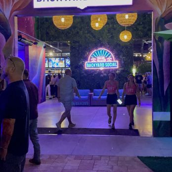 BACKYARD SOCIAL - Updated August 2024 - 142 Photos & 84 Reviews - 16371 ...