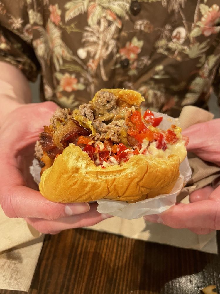 SHAKE SHACK OLD TOWN - Updated June 2024 - 88 Photos & 137 Reviews ...