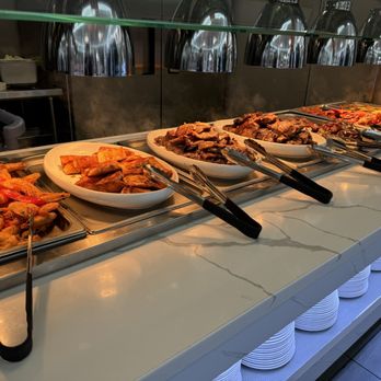 UMI HOTPOT SEAFOOD & SUSHI BUFFET - Updated July 2025 - 248 Photos ...