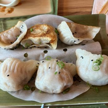 HAPPY BUNS - Updated December 2025 - 98 Photos & 44 Reviews - 3341 E ...