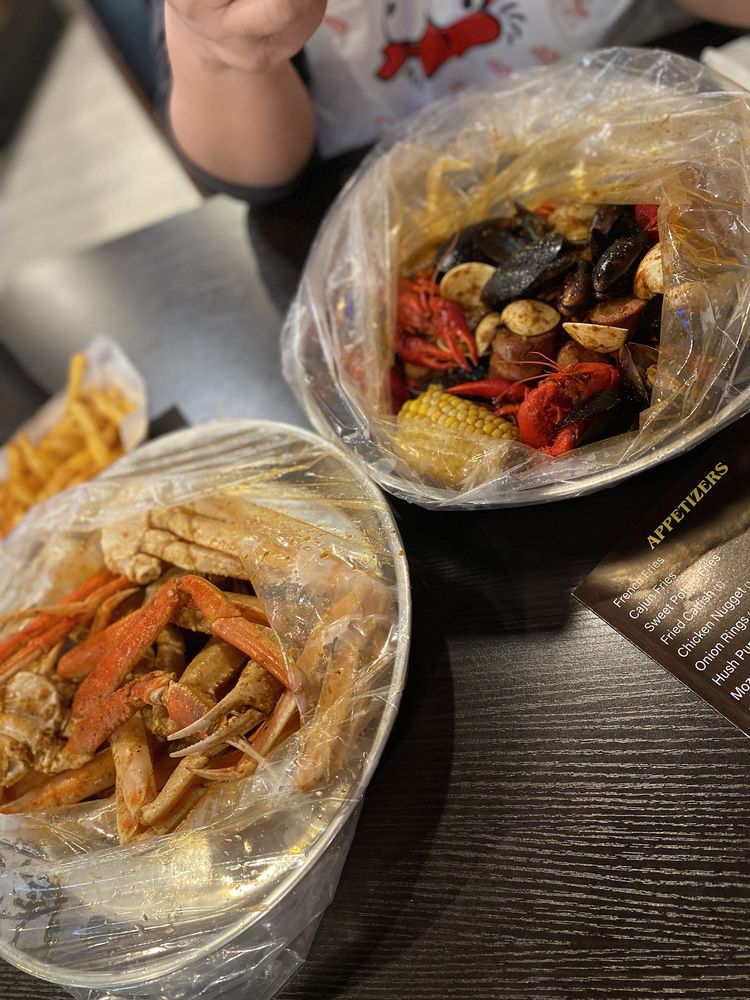 DUMMY CRABBY - Updated October 2025 - 28 Photos & 14 Reviews - 15317 ...