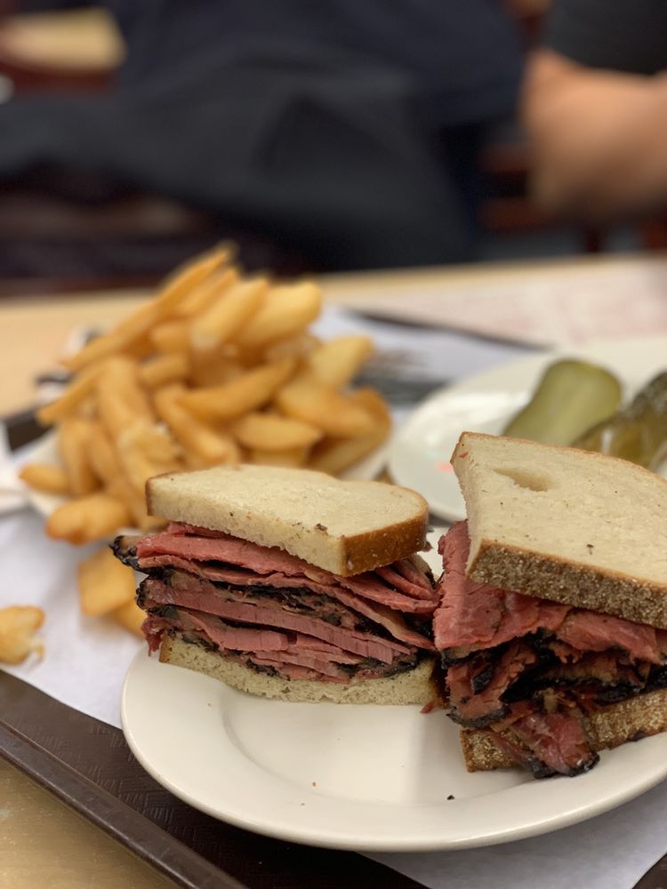 KATZ’S DELICATESSEN - 14124 Photos & 14198 Reviews - 205 E Houston St ...