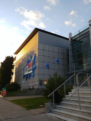 CINEPLEX- STARCITÉ - 31 Photos & 17 Reviews - Cinema - 4825 Avenue ...