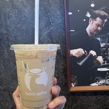 LUCKIN COFFEE - Updated January 2026 - 95 Photos & 45 Reviews - 800 6th ...