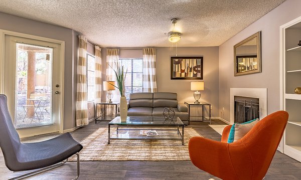 BOULEVARD @4201 APARTMENTS - Updated October 2025 - 133 Photos & 107 ...