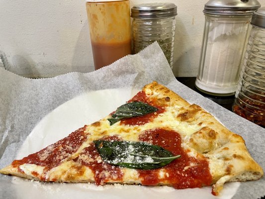 ARTISTIC PIZZA - 168 Photos & 131 Reviews - 123 W 3rd St, New York, New ...