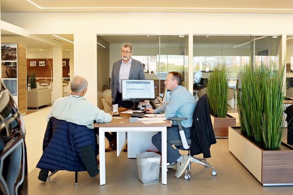 LAND ROVER HINSDALE - Updated December 2025 - 43 Photos & 164 Reviews ...