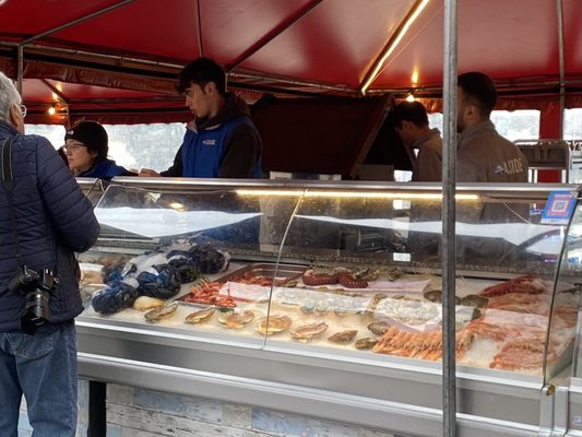 Seafood Markets - FISKETORGET - 204 Photos & 58 Reviews - Torget ...