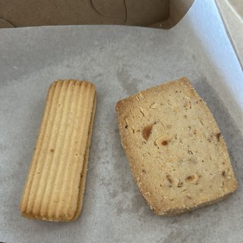 BURROW - Updated December 2025 - 200 Photos & 102 Reviews - 68 Jay St ...