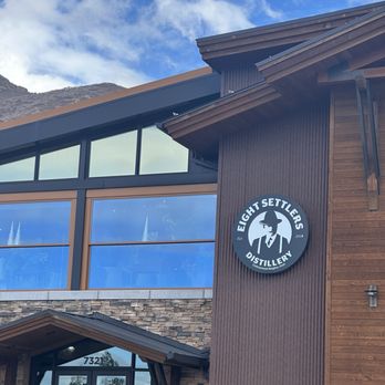 EIGHT SETTLERS DISTILLERY - Updated March 2025 - 310 Photos & 262 ...