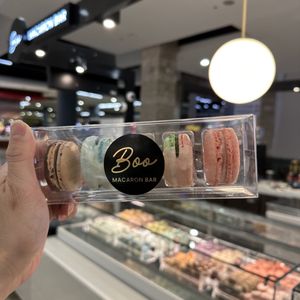 BOO MACARON AND DESSERT BAR - 32 Photos & 13 Reviews - 2600 Southcenter ...