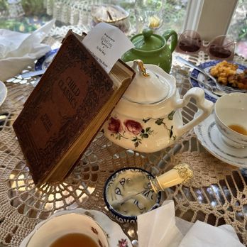 TROLL HOUSE COTTAGE - Updated November 2025 - 66 Photos & 31 Reviews ...