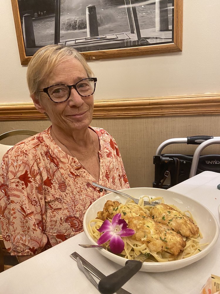 GEORGINE’S - Updated September 2025 - 116 Photos & 197 Reviews - 1320 ...