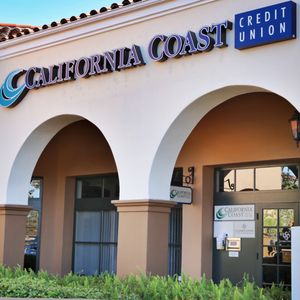 FRONTWAVE CREDIT UNION - MCRD - Updated August 2025 - 40 Reviews - Bldg 2 Marine Corps Recruit ...