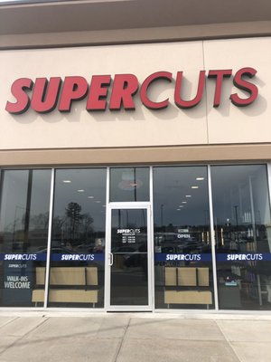 SUPERCUTS - Updated January 2026 - 17 Reviews - 91 Medway Rd Ste 11 ...