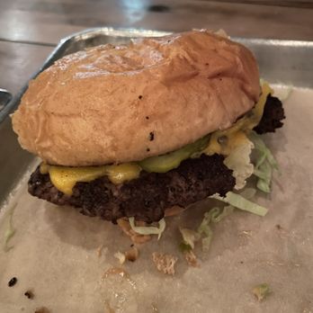 GOODFRIEND BEER GARDEN & BURGER HOUSE - Updated February 2025 - 626 ...