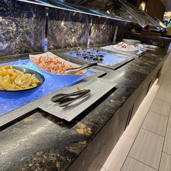 TOUCAN CHARLIE’S BUFFET & GRILLE - Updated May 2024 - 2843 Photos ...