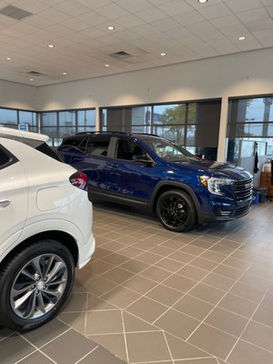 KELLY BUICK GMC - Updated June 2026 - 22 Photos & 55 Reviews - 585 ...
