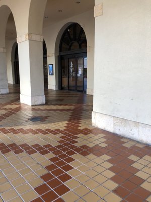 MIAMI DADE PUBLIC LIBRARY SYSTEM - MAIN LIBRARY - 82 Photos & 43 ...