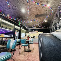 BEEPS FAST FOOD - Updated December 2025 - 705 Photos & 962 Reviews ...