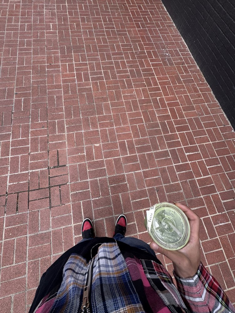 BLUNT DC - Updated November 2025 - 11 Photos - 1606 K St NW, Washington ...